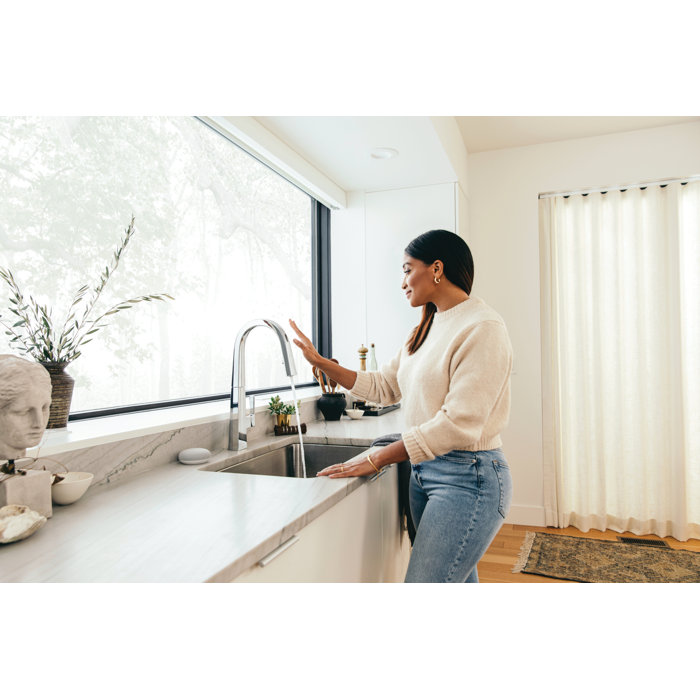 Moen Nio Smart Faucet Touchless Pull-Down Sprayer Kitchen Faucet with ...